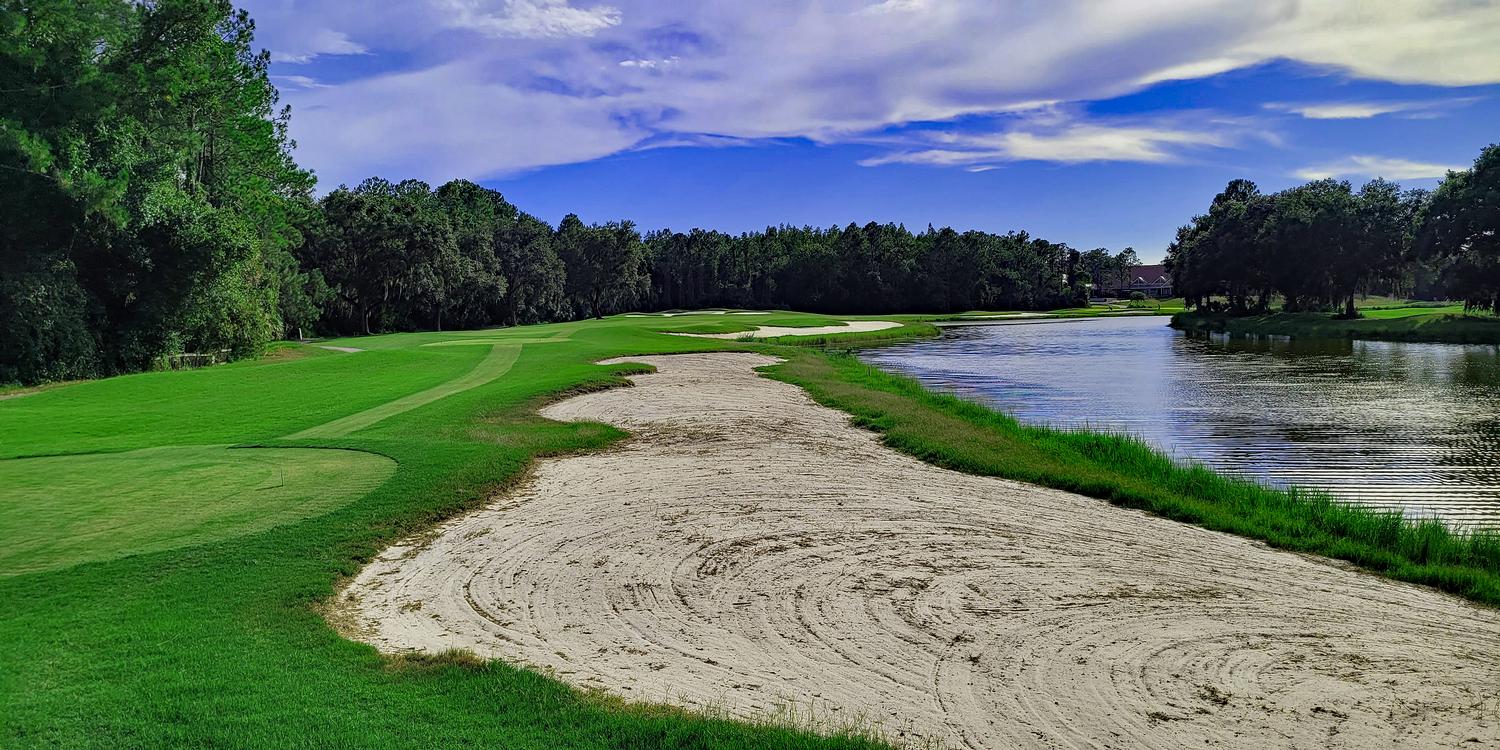 Hunter's Green Country Club By David Theoret